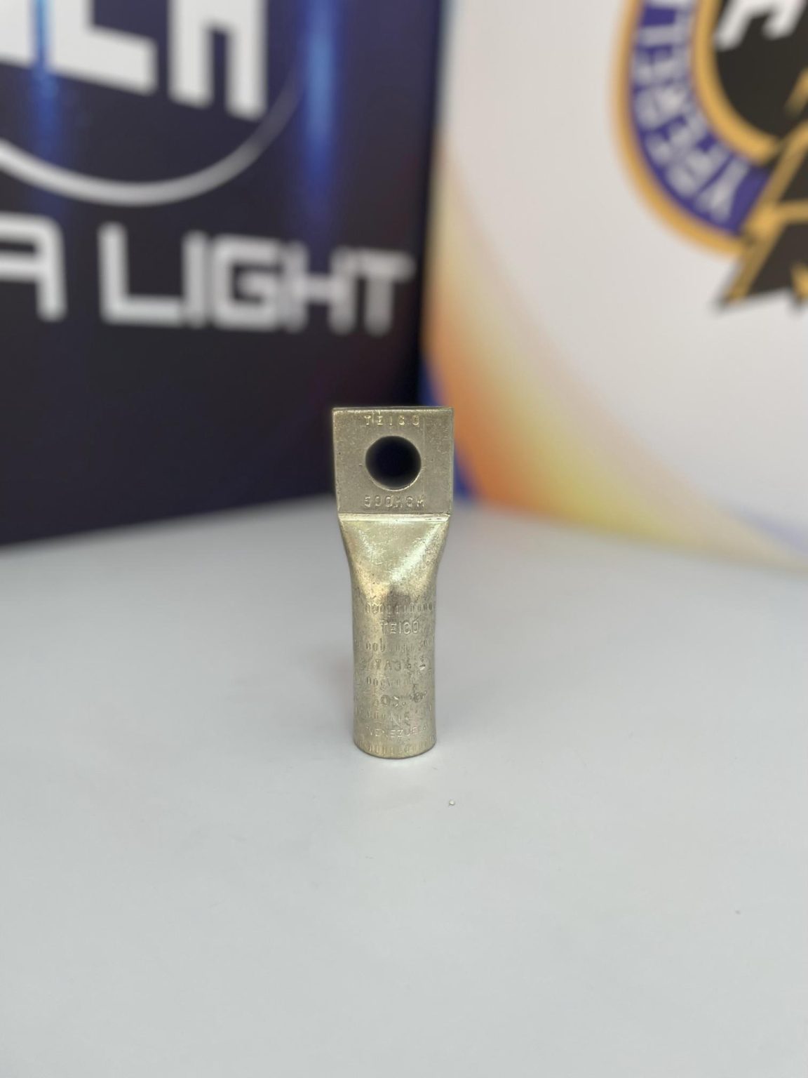 TERMINAL ANILLO 500 MCM 5/8" LARGO TEICO - Hyper Eléctricos